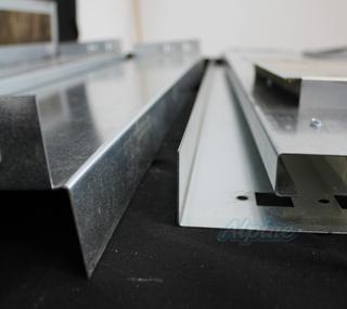 Blueridge 21J13 (Item No. 700635) 2 - 3 Ton Blueridge Package Unit 8 ...